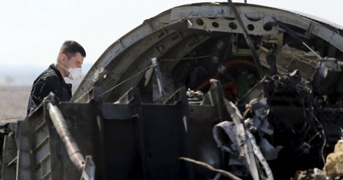 Η ουρά του μοιραίου Airbus βρέθηκε 5km από το σημείο της συντριβής - CNN.gr