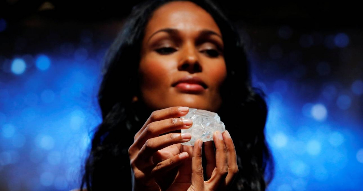 Σήμερα η δημοπρασία του διαμαντιού Lesedi La Rona ηλικίας τριών ...