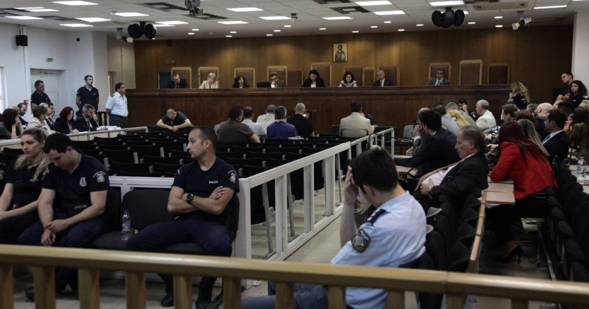 Για τις 30 Μαΐου διακόπηκε η δίκη της Χρυσης Αυγής - CNN.gr