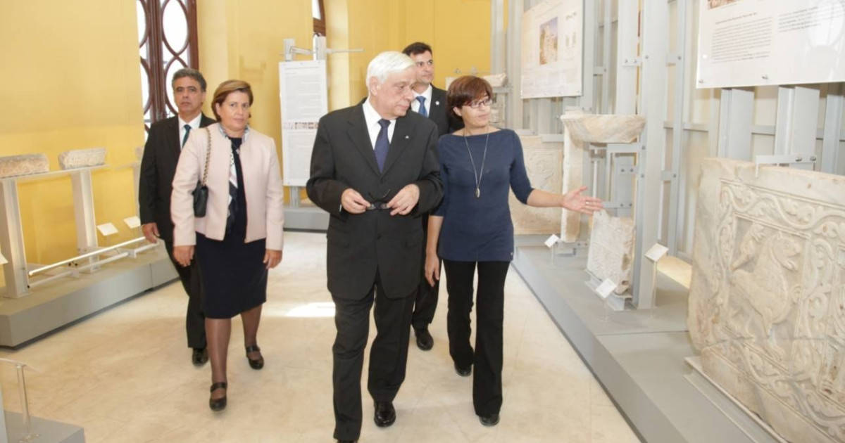 Ο Προκόπης Παυλόπουλος εγκαινίασε το μουσείο Μαστίχας της Χίου - CNN.gr