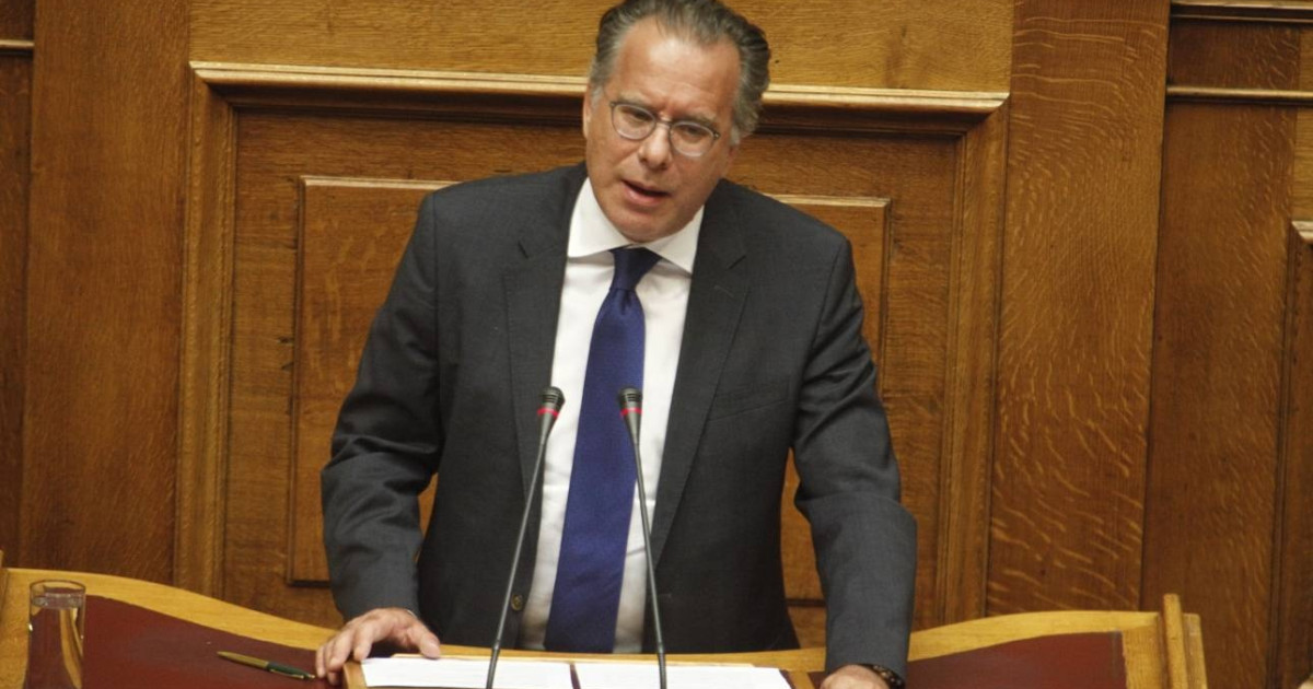 Κουμουτσακος: Να αποδείξει η κυβέρνηση ότι δεν φοβάται την αλήθεια - CNN.gr