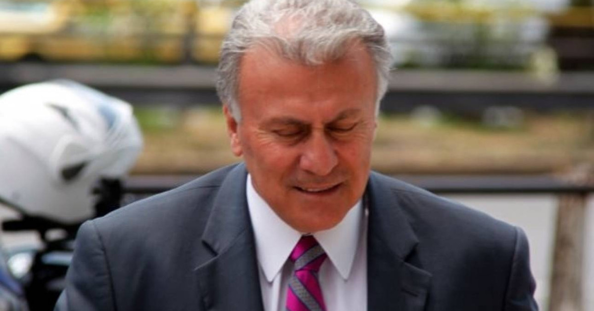 Ο Παναγιώτης Ψωμιάδης ψάχνει για δουλειά για να τα φέρει... βόλτα - CNN.gr