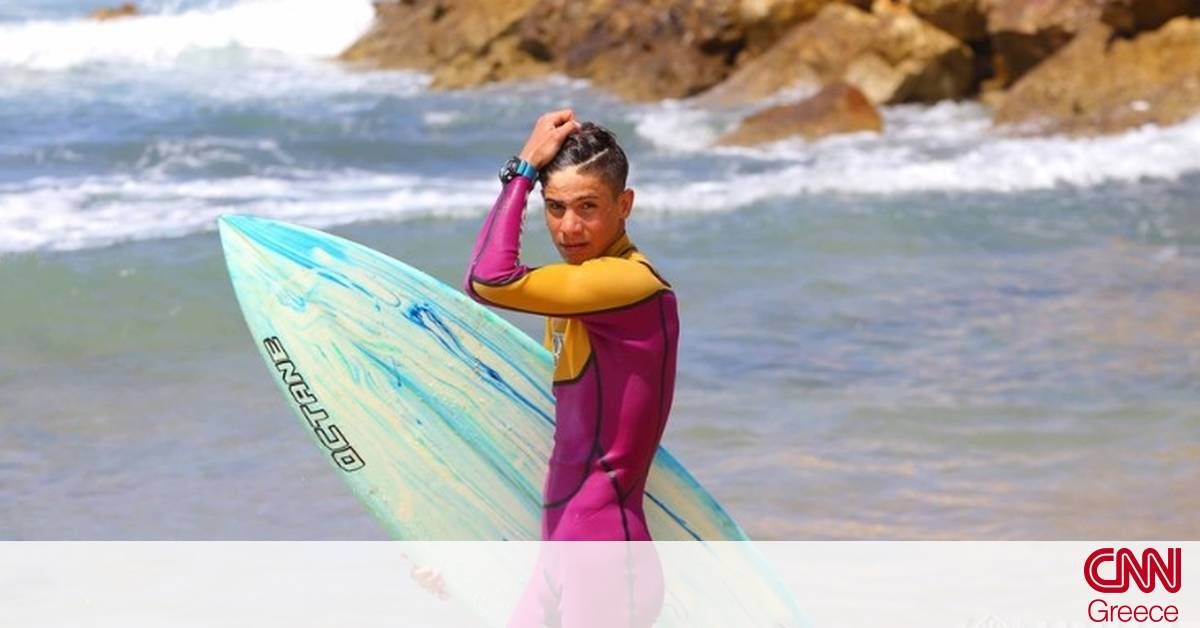 Από τη Συρία στο Λίβανο με μια σανίδα surf - CNN.gr