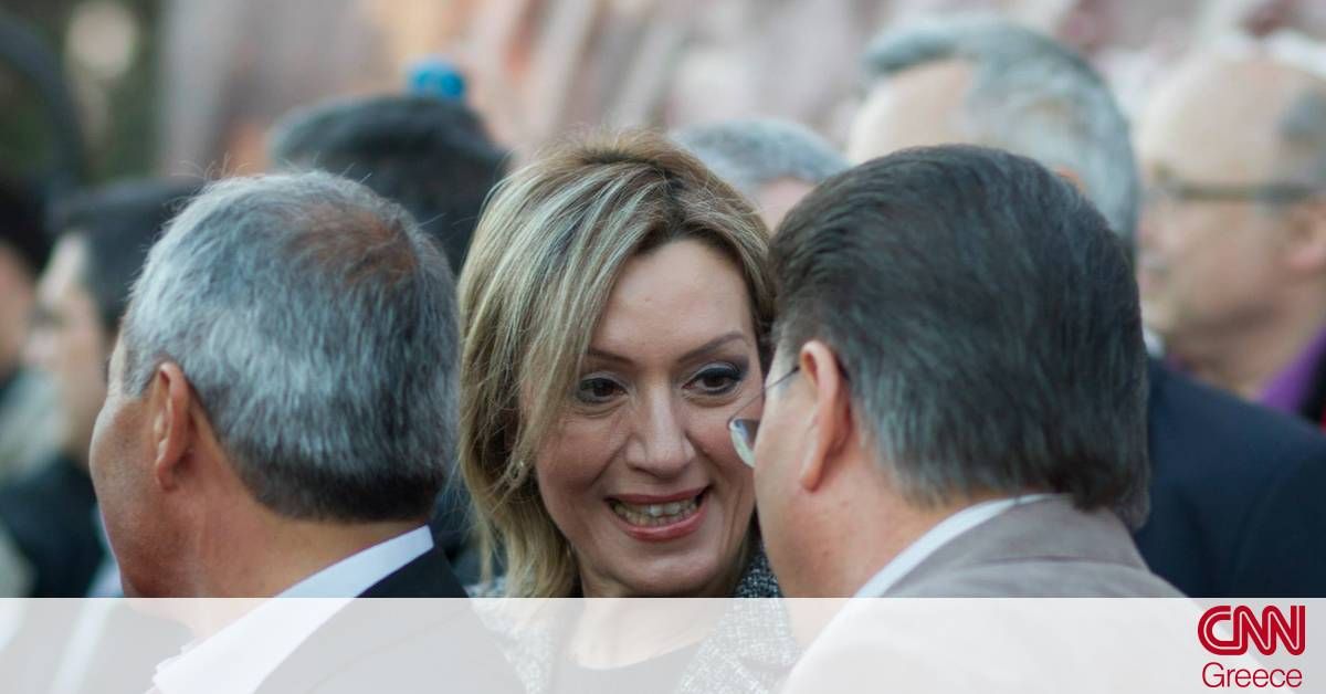 Κύπρια πολιτικός προς Αλέξη Τσίπρα: Μάζεψε τους ανιστόρητους της ...