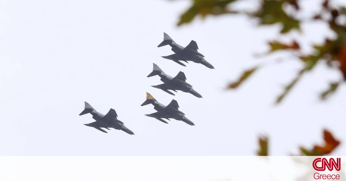 28η Οκτωβρίου: Το μήνυμα του πιλότου του F-16 στη στρατιωτική παρέλαση ...