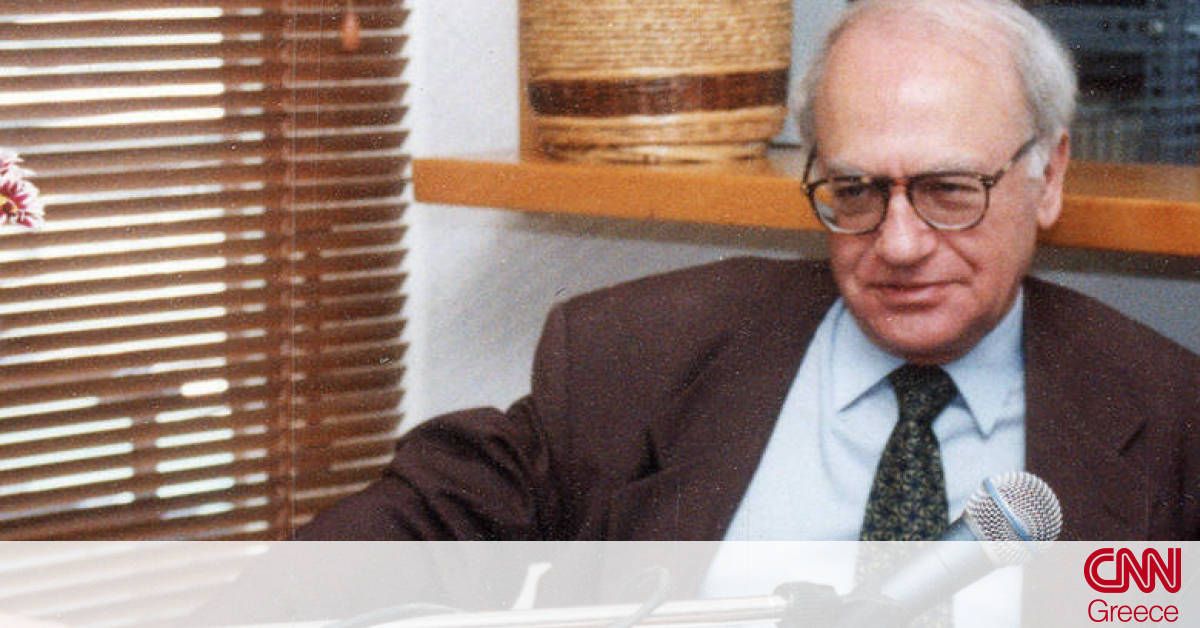 Πέθανε ο ιστορικός Σπύρος Ασδραχάς - CNN.gr