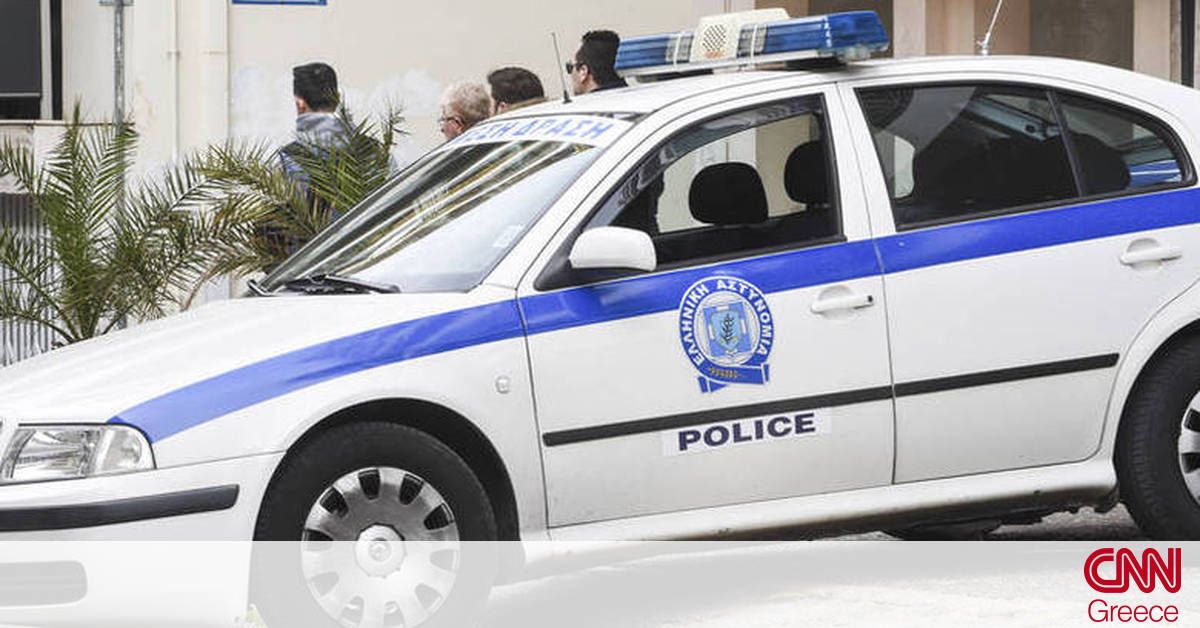 Λάρισα: Νεαρός αυτοπυροβολήθηκε σε πάρκο - CNN.gr