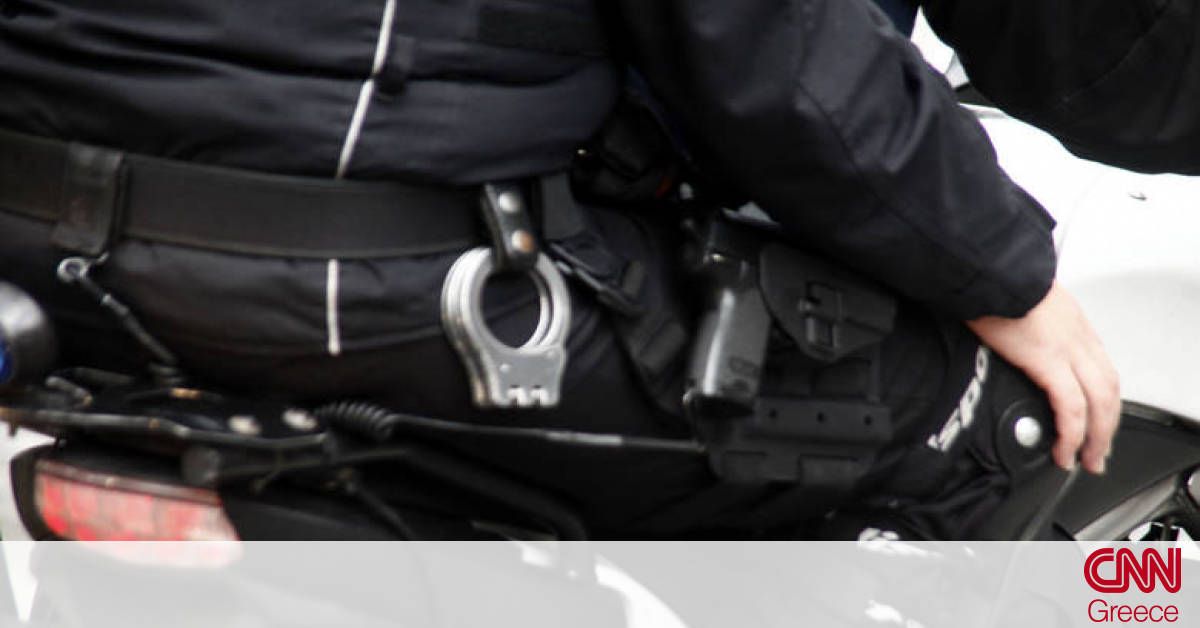 Αττική: Σύλληψη άνδρα για πορνογραφία ανηλίκων μέσω διαδικτύου - CNN.gr