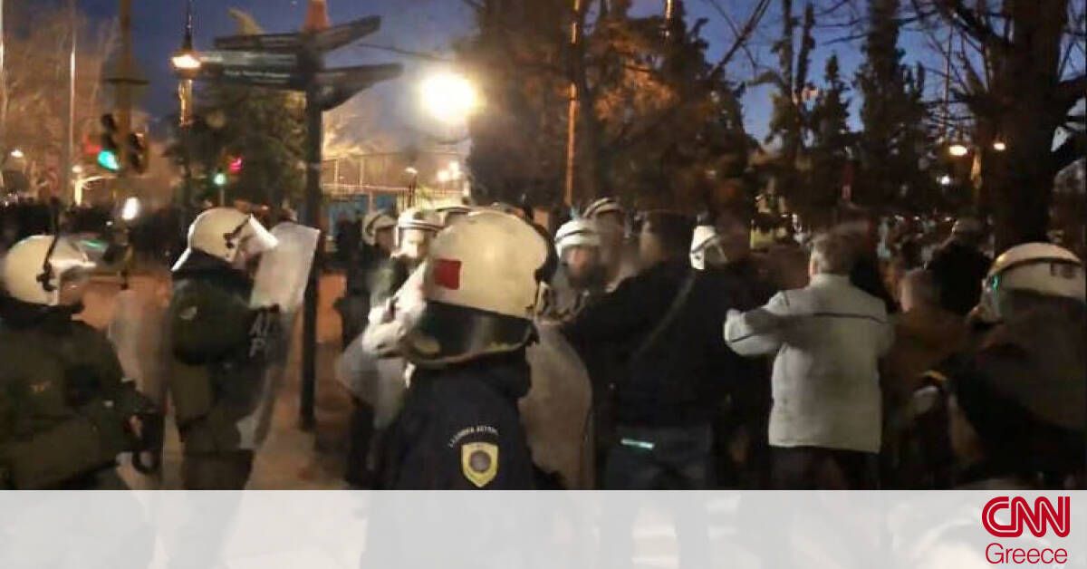 Θεσσαλονίκη: Συγκρούσεις και χημικά σε συγκέντρωση κατά της Συμφωνίας ...