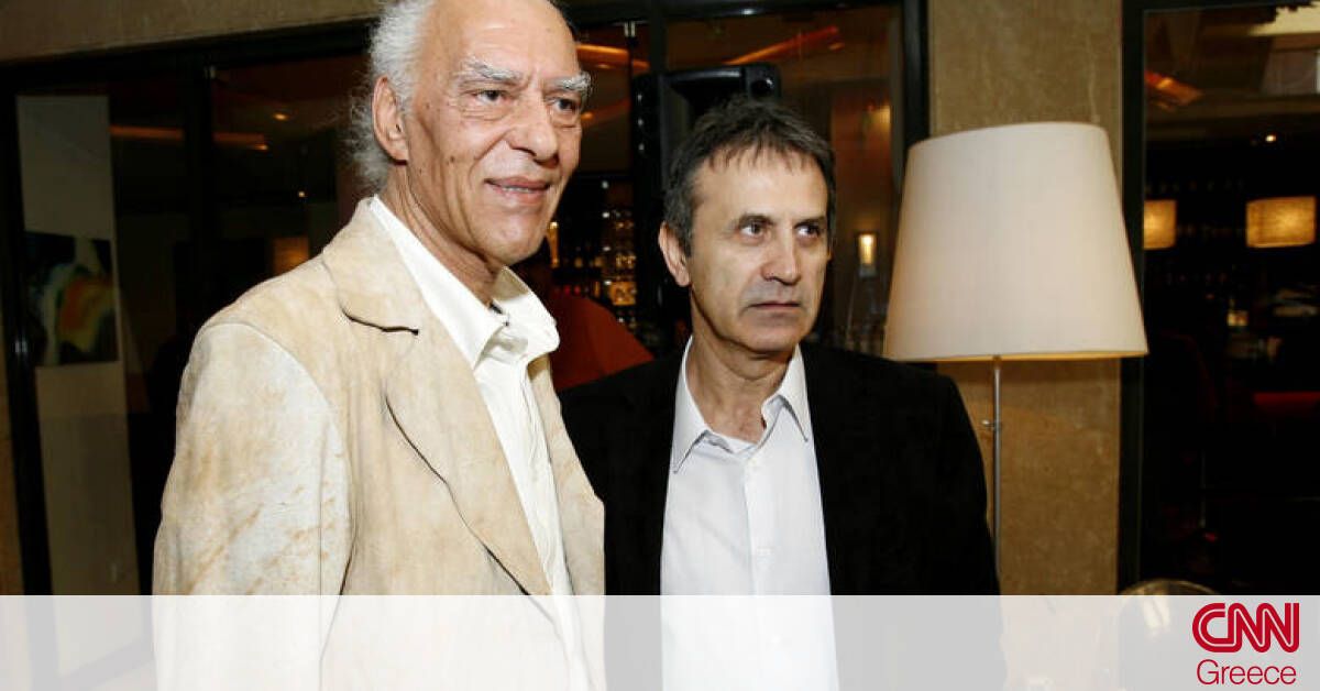 Πέθανε ο Στέλιος Βαμβακάρης - CNN.gr