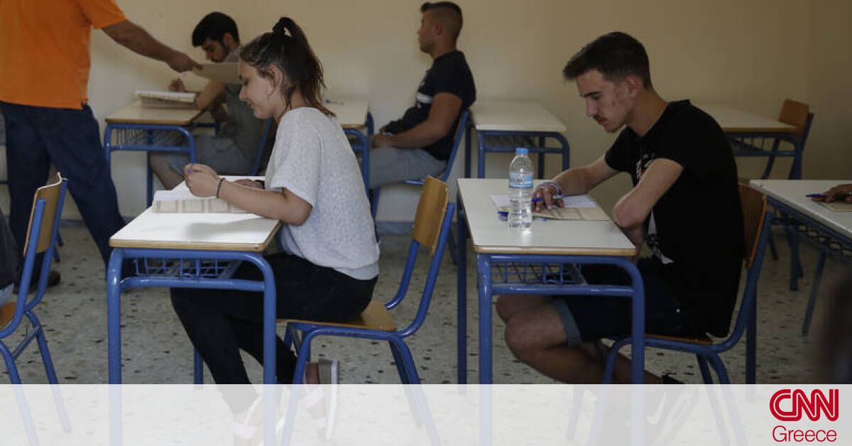 Χωρίς θρήσκευμα τα μαθητικά απολυτήρια με απόφαση Γαβρόγλου - CNN.gr