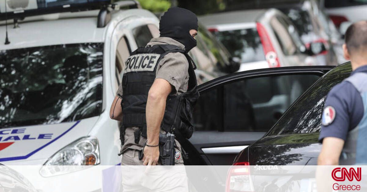 Συναγερμός στη Γαλλία: Πυροβολισμοί κοντά σε τζαμί στη Βρέστη - CNN.gr