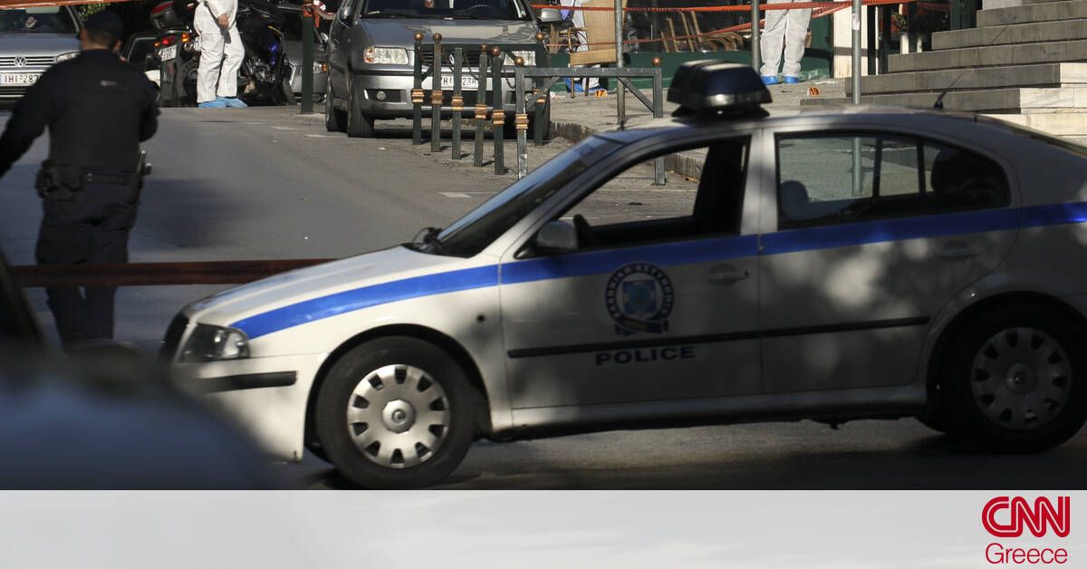 «Ύποπτο» αντικείμενο εντοπίστηκε στο Κολωνάκι - CNN.gr
