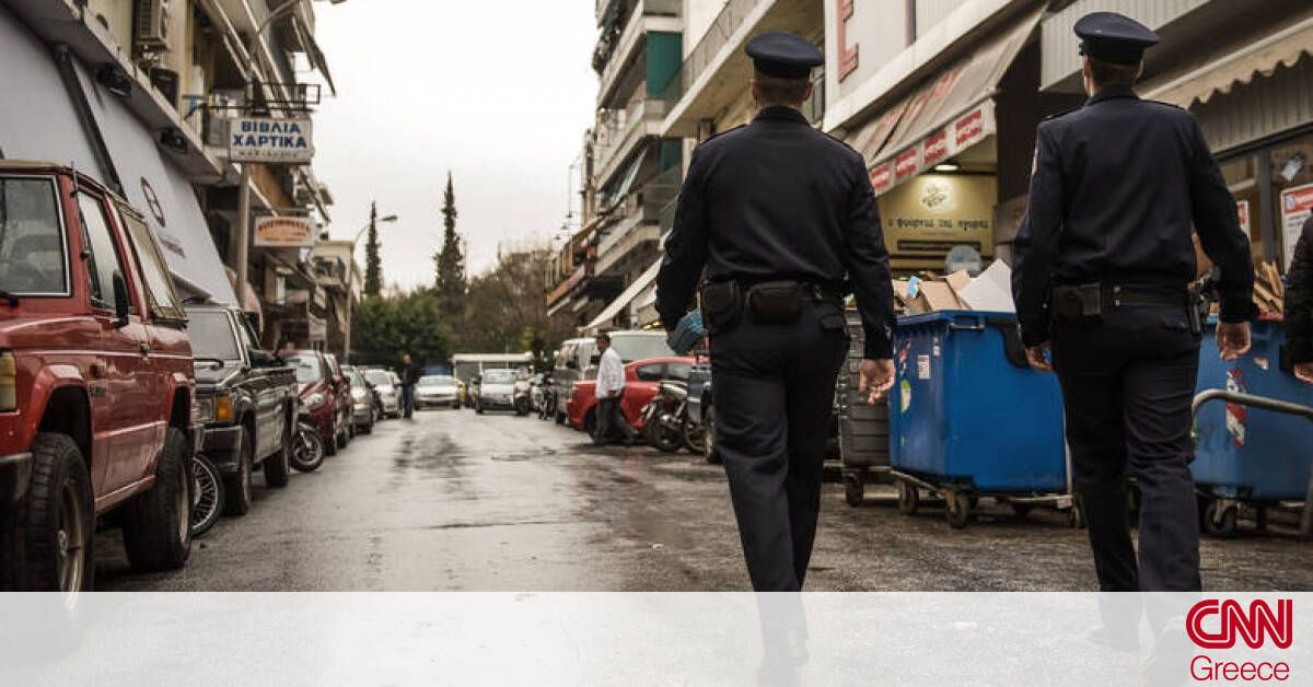 Συνελήφθη αστυνομικός που συμμετείχε σε έντεκα ληστείες - CNN.gr