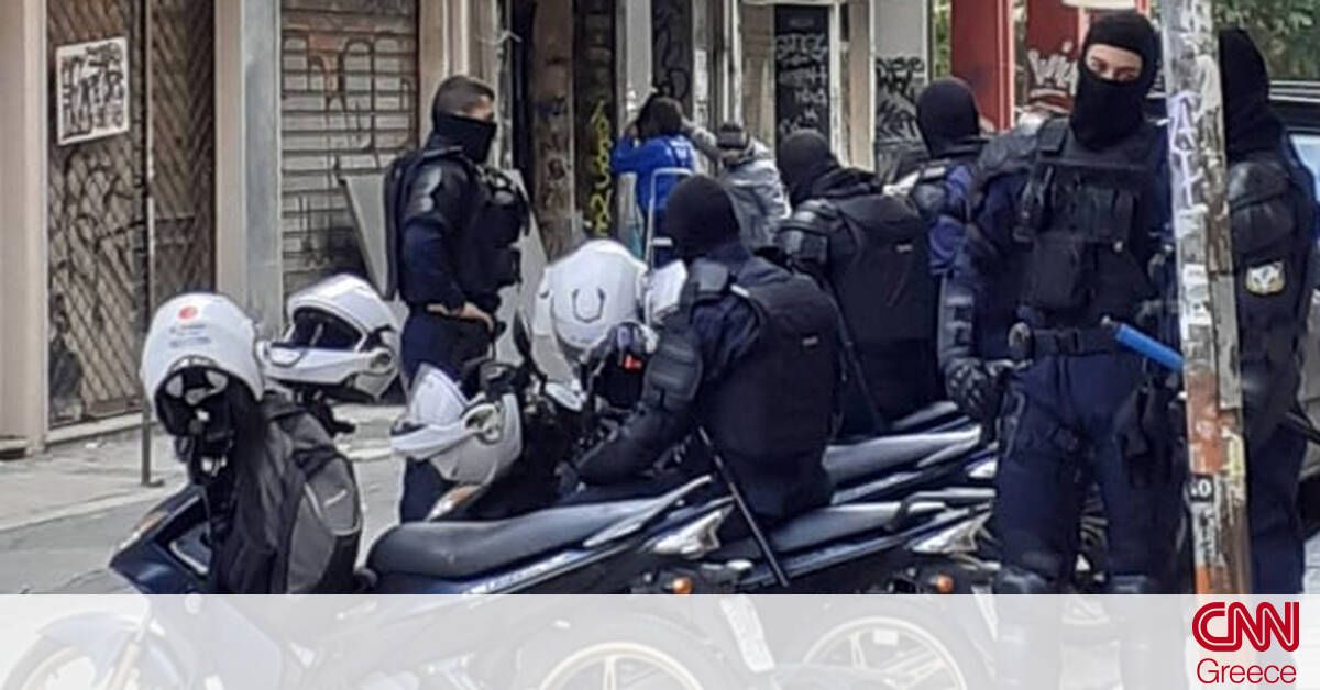 Ολοκληρώθηκε η αστυνομική επιχείρηση σε υπό κατάληψη κτήριο στα ...