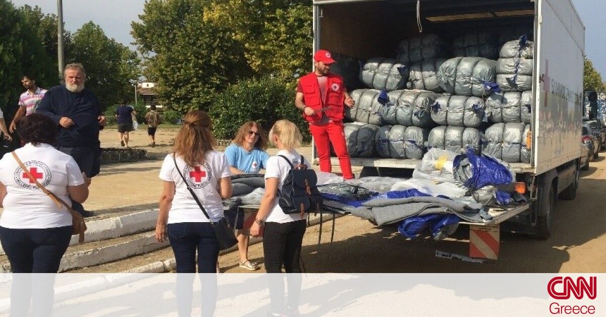 Ανθρωπιστική βοήθεια από τον Ελληνικό Ερυθρό Σταυρό σε Φάρσαλα και ...