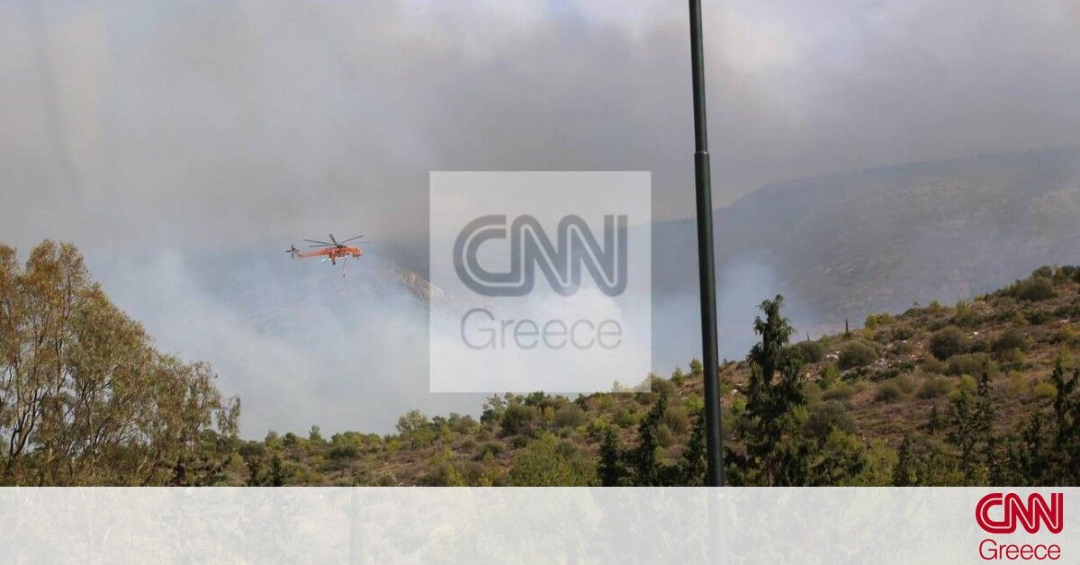 Φωτιά στο Βύρωνα: Οι πρώτες εικόνες από το σημείο - CNN.gr