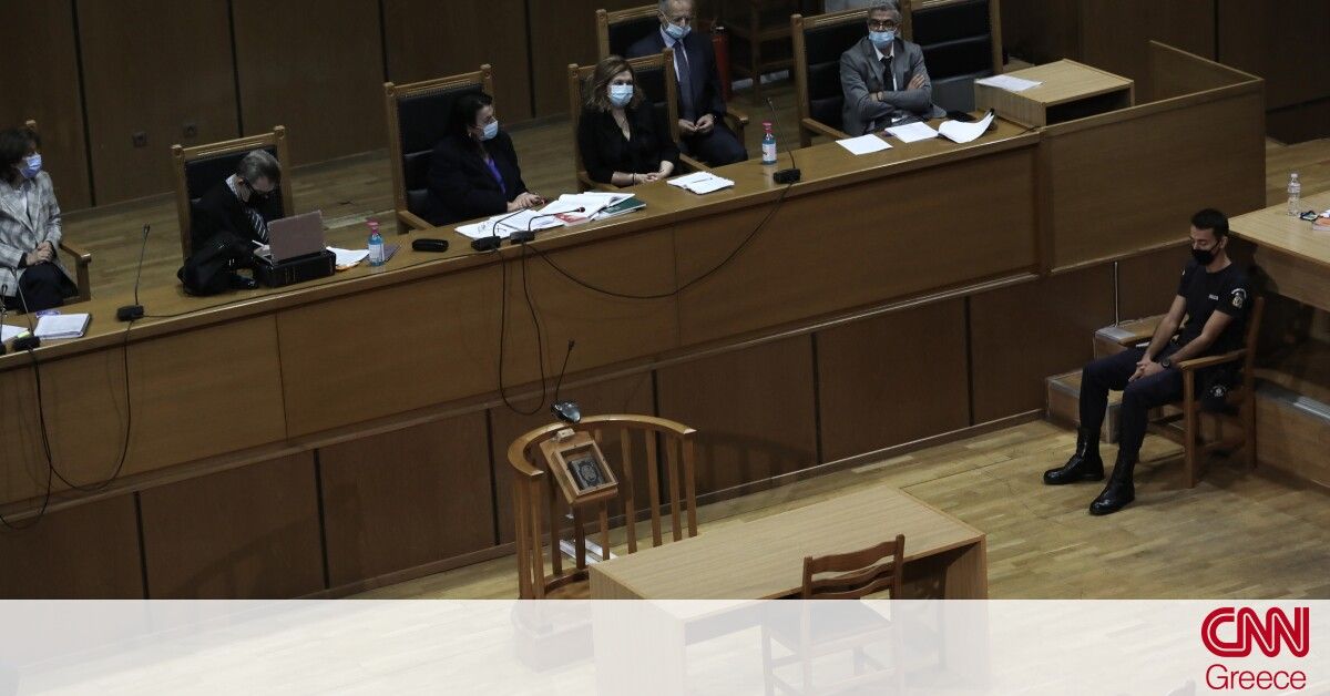 Δίκη Χρυσής Αυγής: «Ώρα μηδέν» για ελαφρυντικά και ποινές - CNN.gr