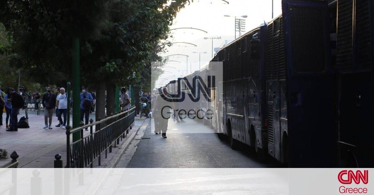 Απαγορεύτηκε η συγκέντρωση της Χρυσής Αυγής έξω από το Εφετείο - Η ...
