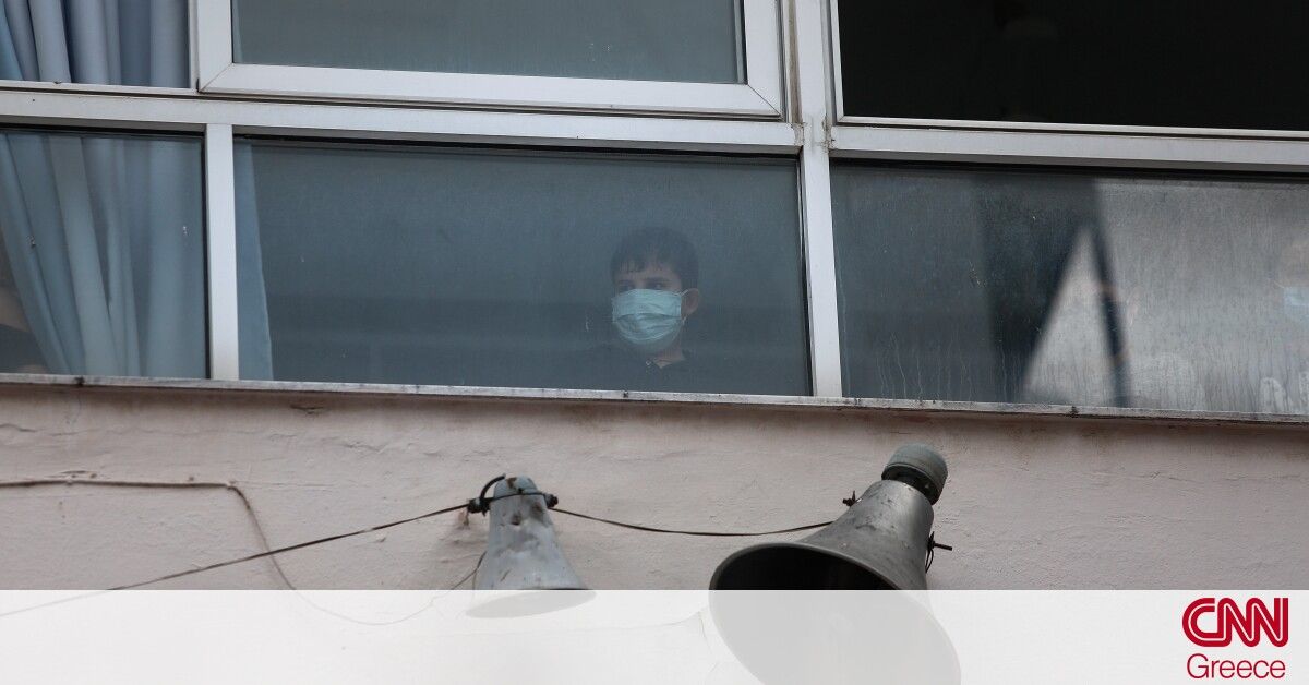 Κορωνοϊός: Ποια σχολεία θα είναι κλειστά την Τετάρτη - CNN.gr