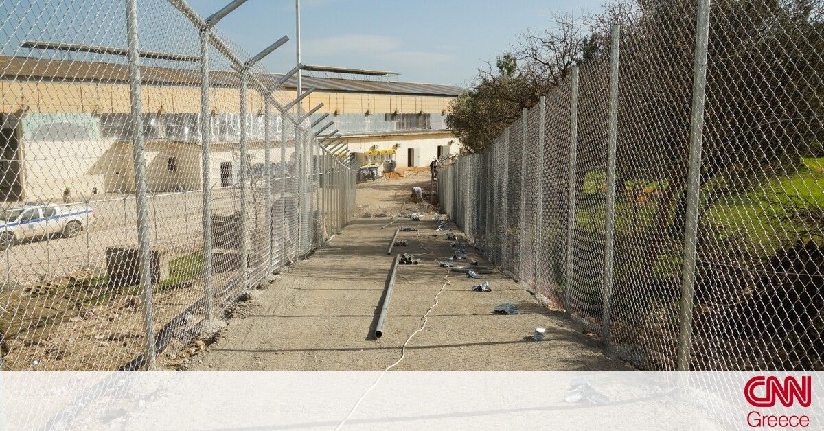Κορωνοϊός - Χίος: Σύσκεψη υπό τον Μηταράκη μετά τα 67 κρούσματα στο ΚΥΤ ...
