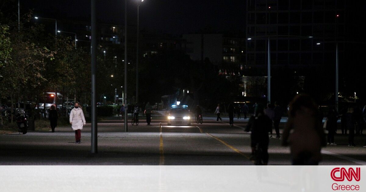 Κορωνοϊός: Αυστηρότεροι περιορισμοί σε όλη τη χώρα καθώς ο εφιάλτης ...