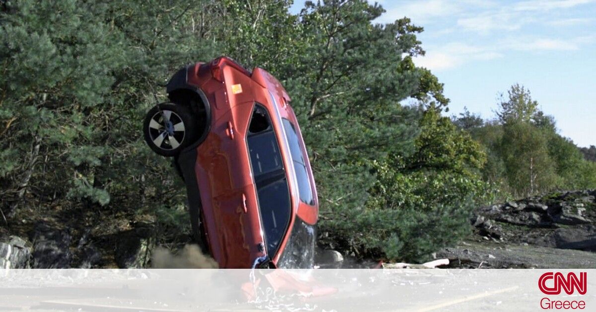 Το πιο σκληρό crash test: η Volvo ρίχνει τα αυτοκίνητα της στο έδαφος ...