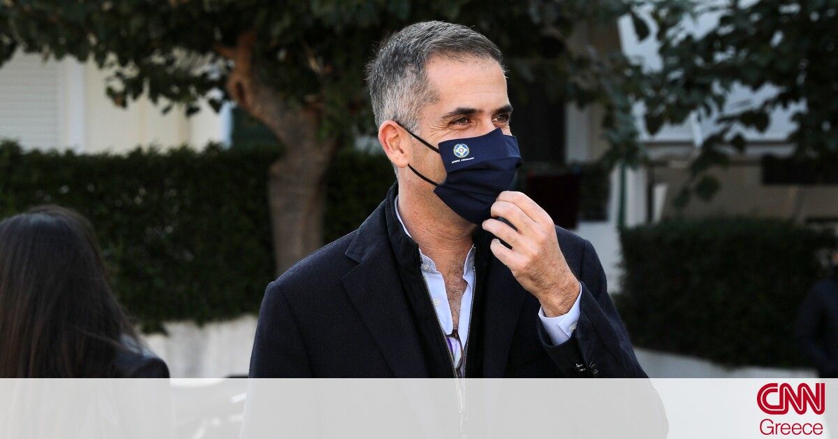 Καρατόμησε την Αλεξία Έβερτ ο Μπακογιάννης μετά τα περί «κατσαρίδων ...