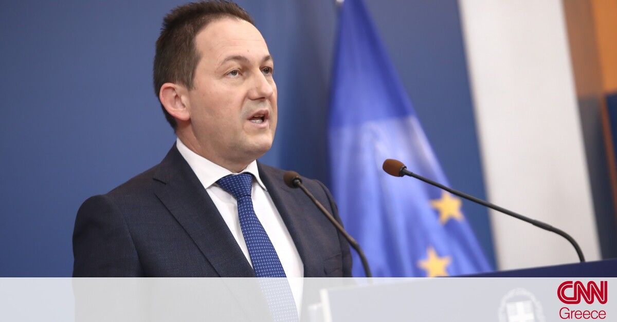 Πέτσας στο CNN Greece για ρεβεγιόν: Δεν μπορούμε να έχουμε έναν ...
