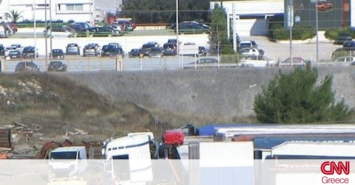 Κορινθία: Νεκρός 35χρονος οδηγός φορτηγού από ηλεκτροπληξία - CNN.gr