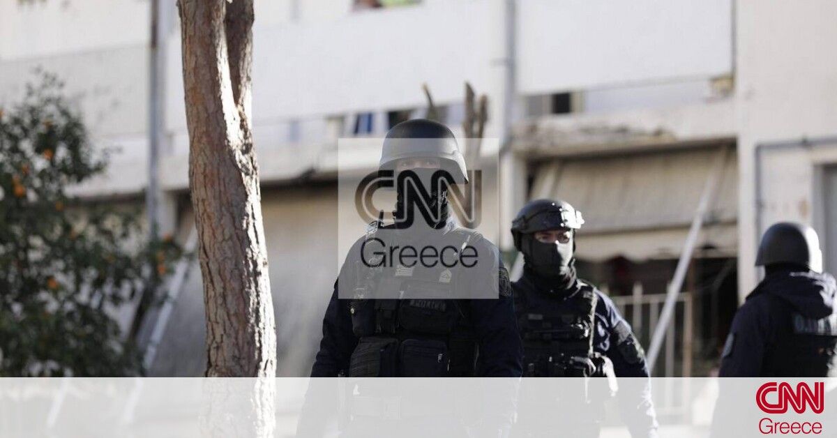 Πυροβολισμοί στην Αγία Βαρβάρα - CNN.gr