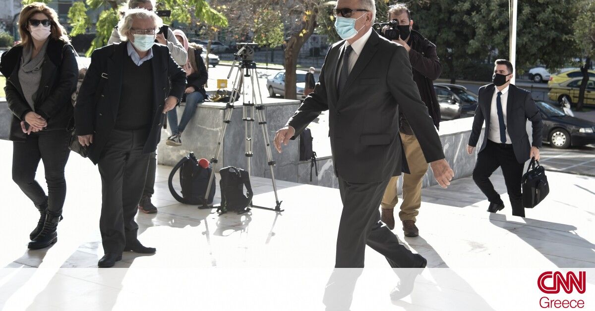 Υπόθεση Novartis: Επί τρεις ώρες κατέθετε ο Δημήτρης Αβραμόπουλος - CNN.gr