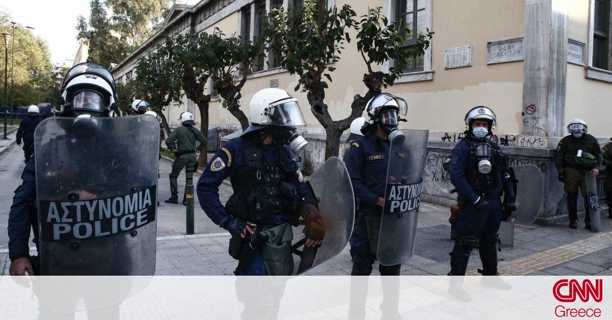 Συναθροίσεις: Επιτρέπονται έως 100 άτομα - Η απαγόρευση δεν αφορά ...