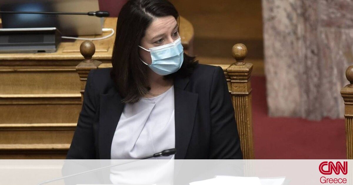 Διευκρινίσεις Κεραμέως για απουσίες στα σχολεία και για εξετάσεις στα ...