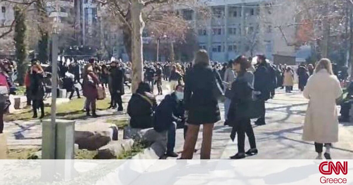 Σεισμός Ελασσόνα: Εγκλωβισμένος άνδρας στο Μεσοχώρι - CNN.gr