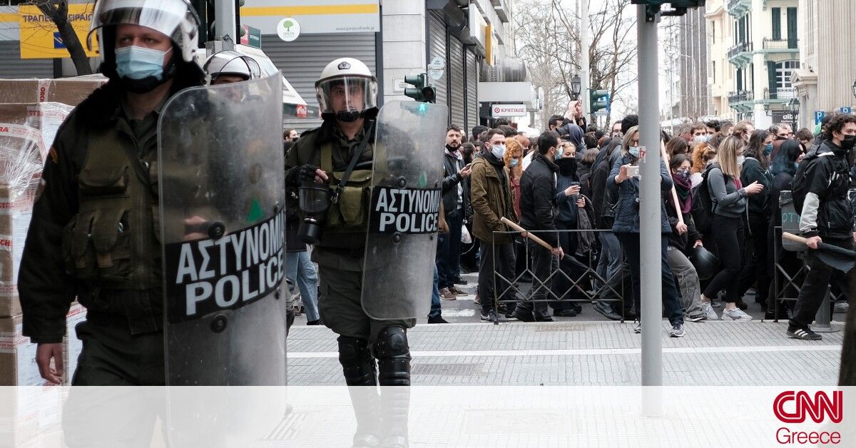 ΣΥΡΙΖΑ: Ο Μητσοτάκης υπεύθυνος για την αστυνομική βία - CNN.gr