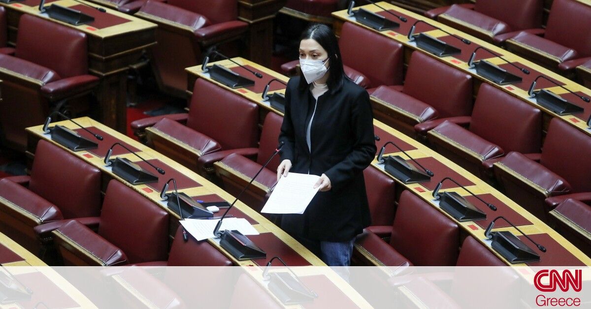 Σε καραντίνα η Νάντια Γιαννακοπούλου - CNN.gr