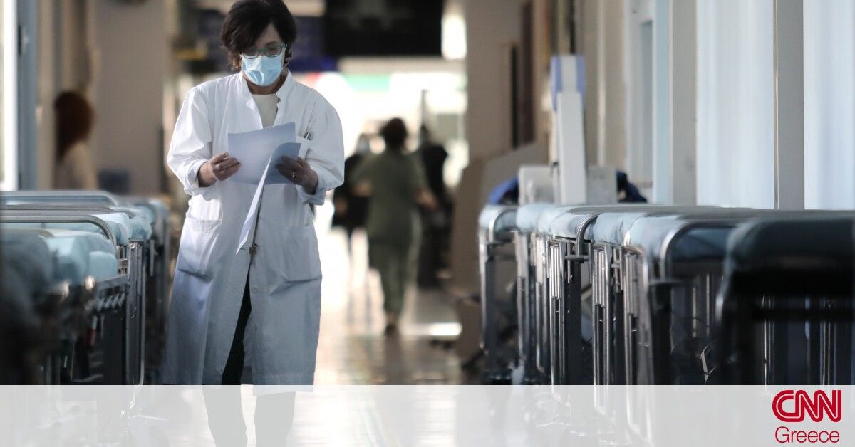 Υποχρεωτικός εμβολιασμός: Επόμενη στάση... υγειονομικοί; - CNN.gr