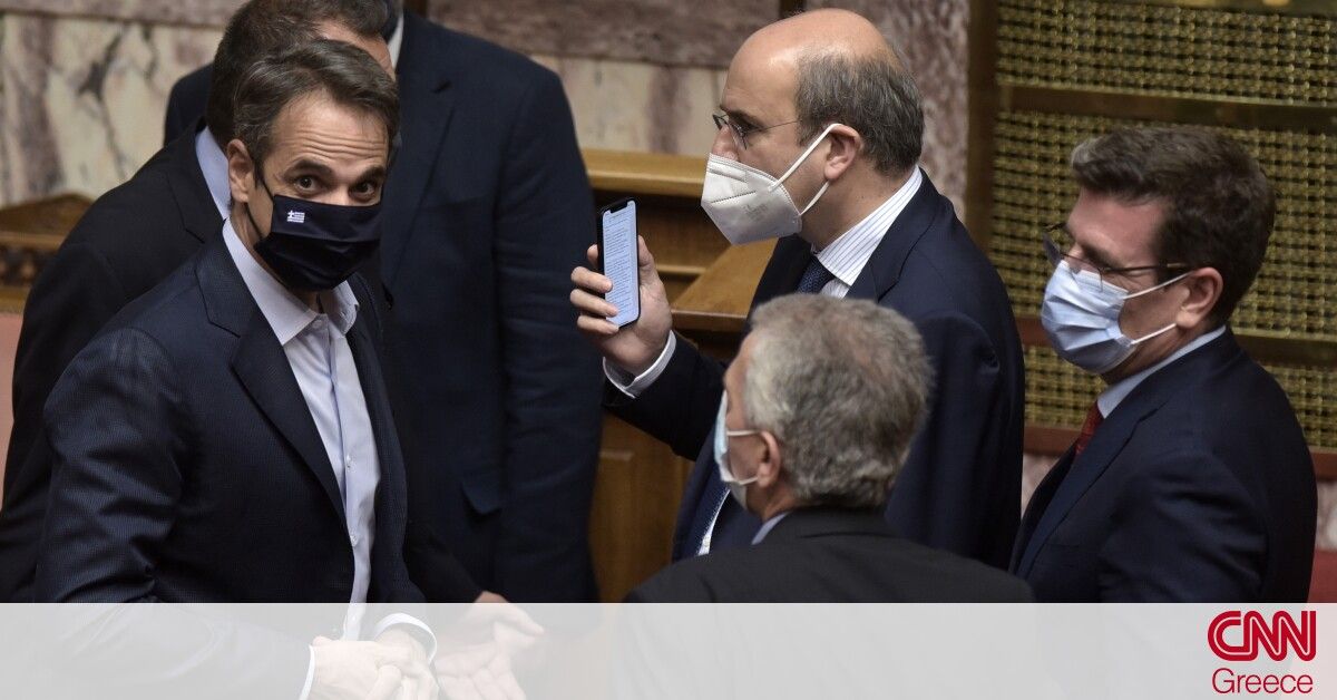Βουλή: Πέρασε το εργασιακό νομοσχέδιο με 158 «ναι» - CNN.gr