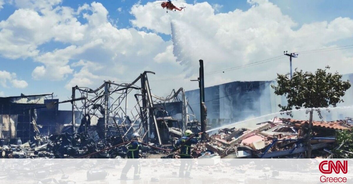 Φωτιά σε βυτιοφόρο στον Ασπρόπυργο: Υπό έλεγχο η πυρκαγιά - Τρία άτομα ...