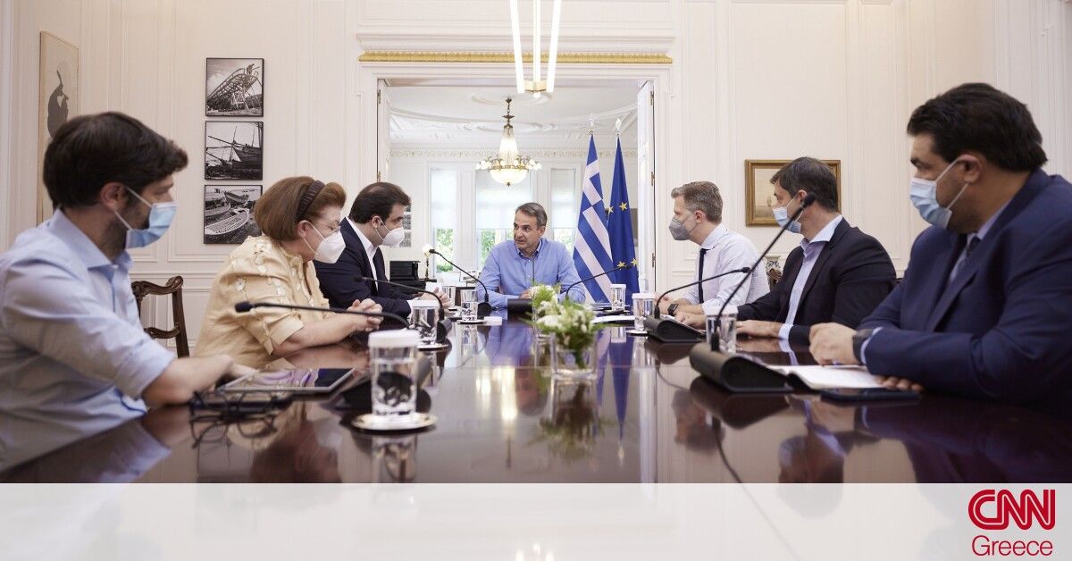 ΣΥΡΙΖΑ: Επίδομα… δημοσκοπήσεων - Τι λένε στην Κουμουνδούρου για τις ...