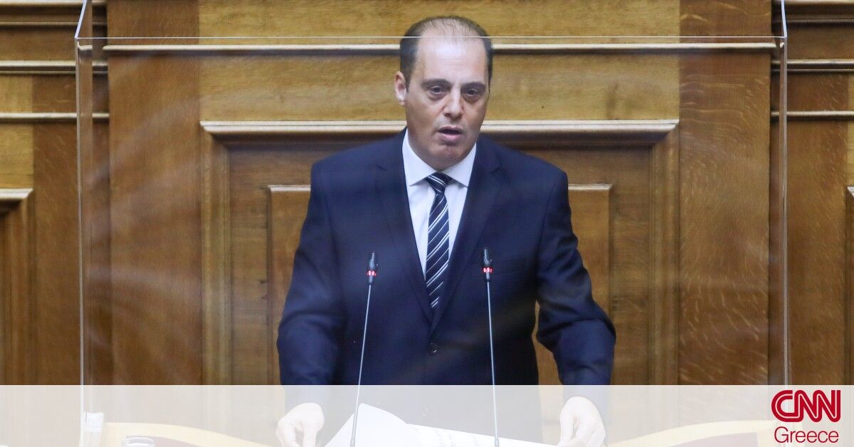 Βελόπουλος κατά υποχρεωτικού εμβολιασμού: Αμφιβόλου ποιότητας τα ...