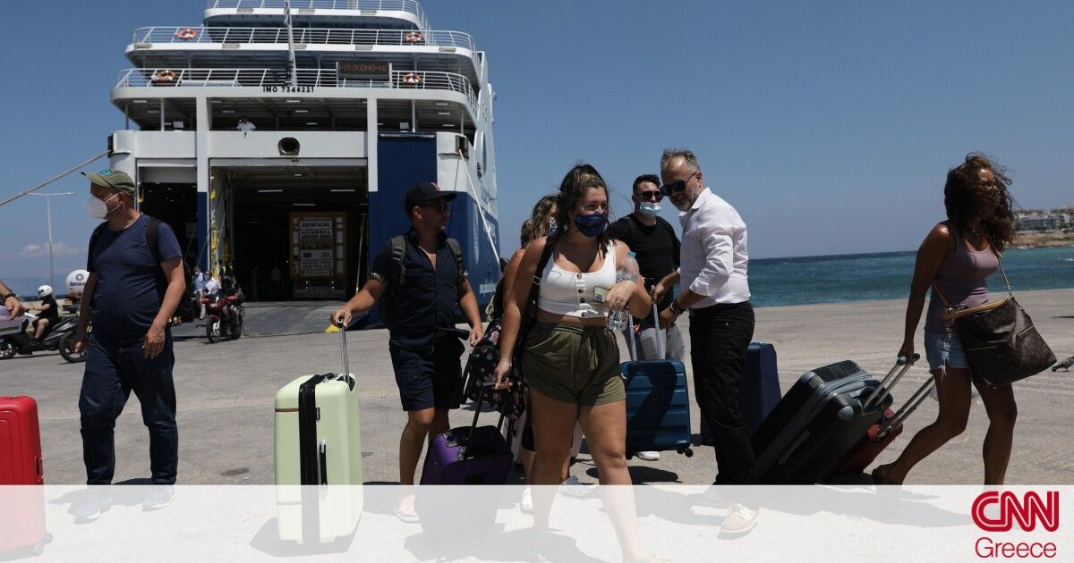 Λοιμωξιολόγοι: Με rapid test και η επιστροφή από τα νησιά - Με εμβόλιο ...