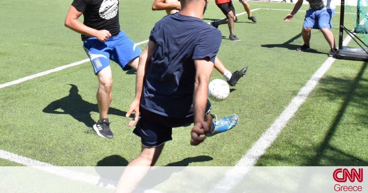 Βόλος: Φροντιστής ακαδημίας έστελνε γυμνές φωτογραφίες του σε ανήλικους ...