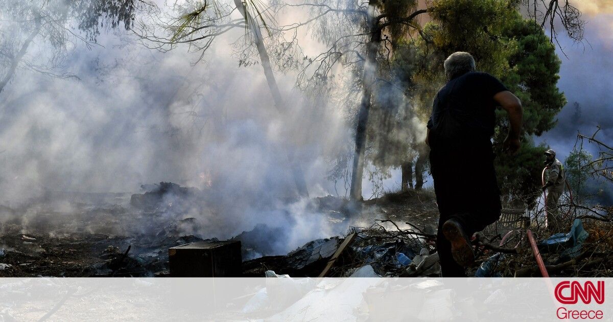 Φωτιά στη Ζήρια Αχαΐας: Απομακρύνθηκαν 100 παιδιά από κατασκήνωση - CNN.gr