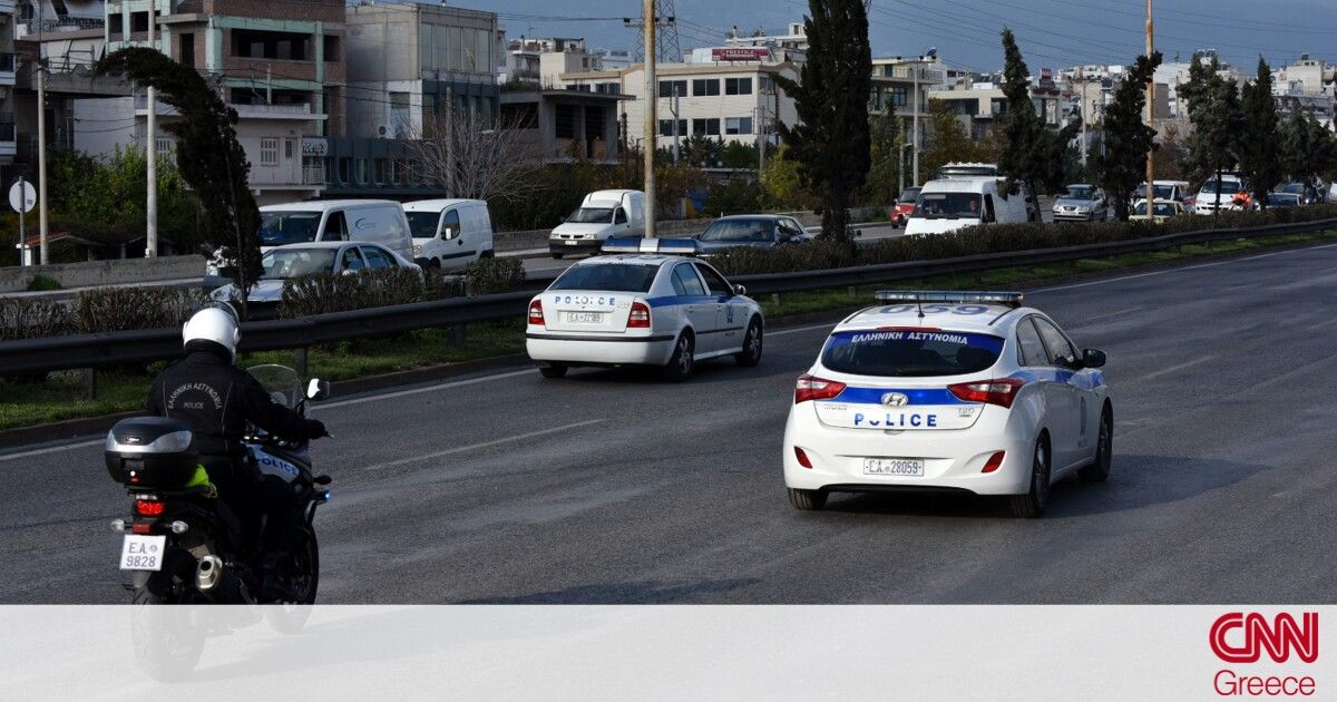 Φωτιές στην Αττική: Άνοιξε η Εθνική Οδός Αθηνών - Λαμίας - CNN.gr