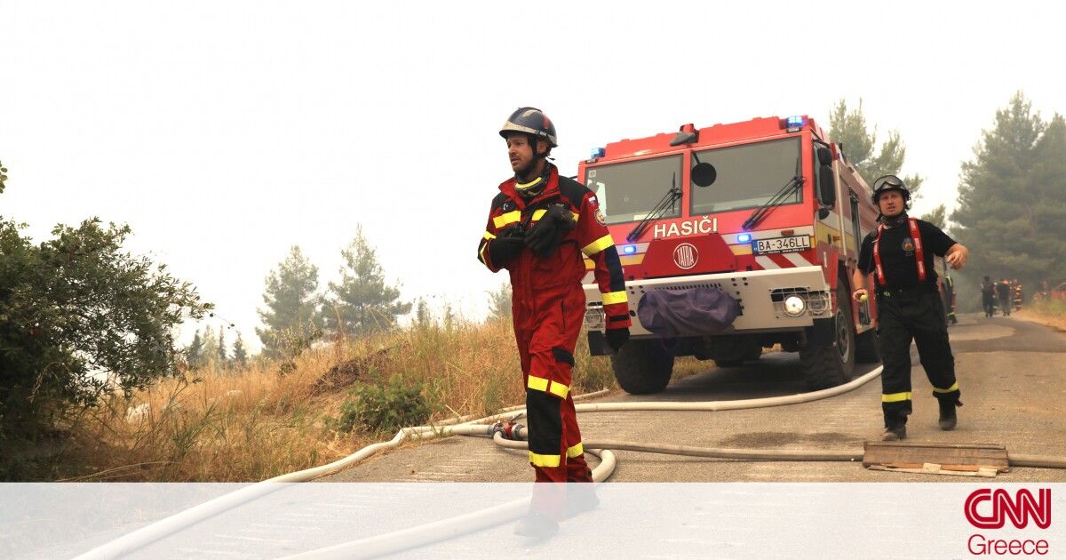 DW: Οι Γερμανοί πυροσβέστες στην Ελλάδα - Δωρεά πυροσβεστικού στην ...