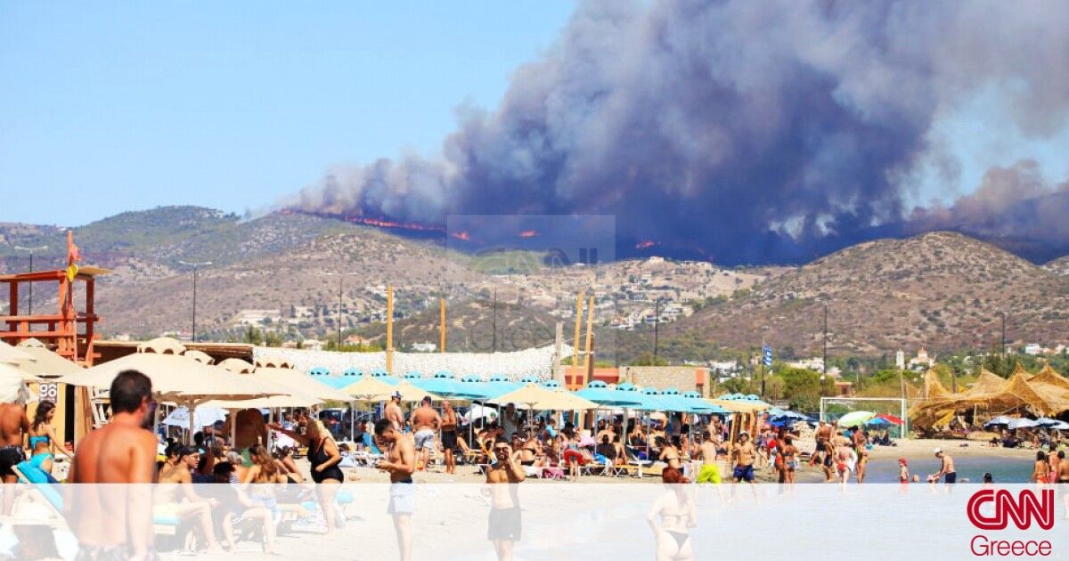 Ανεξέλεγκτη η φωτιά στην Κερατέα - Μάχη για τον εθνικό δρυμό Σουνίου ...