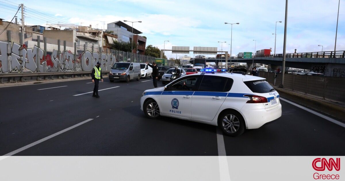 Μεγάλο μποτιλιάρισμα στον Κηφισό λόγω τροχαίου - Ουρές χιλιομέτρων - CNN.gr