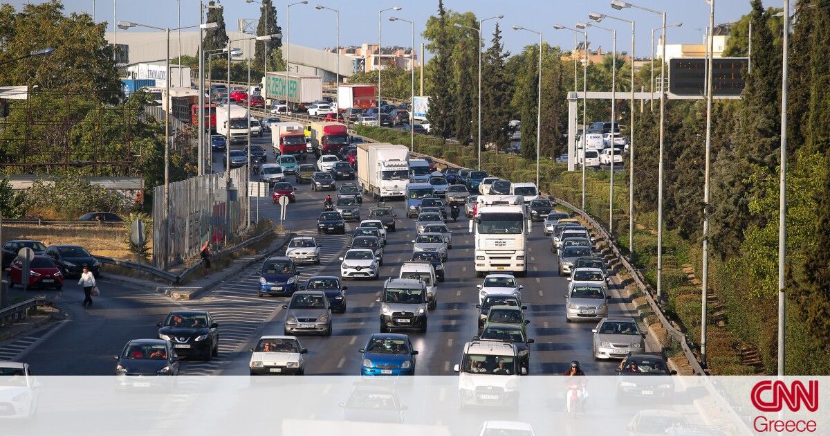 Μετ' εμποδίων η κίνηση στην Αθηνών – Κορίνθου λόγω σοβαρού τροχαίου ...